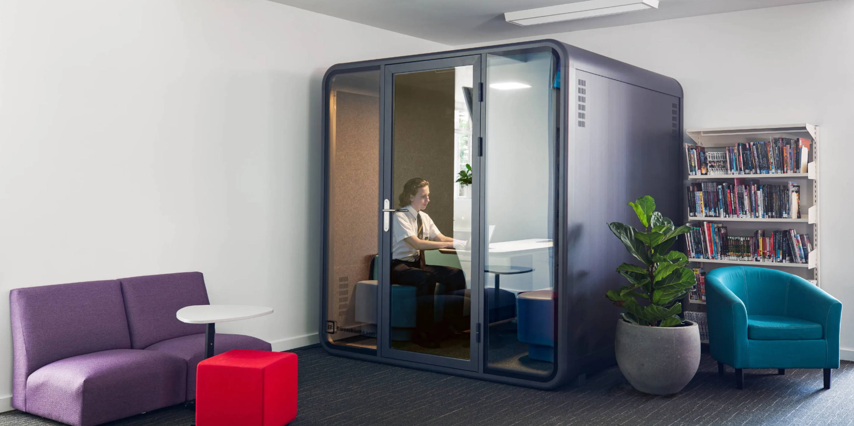 Large Booth – MSB